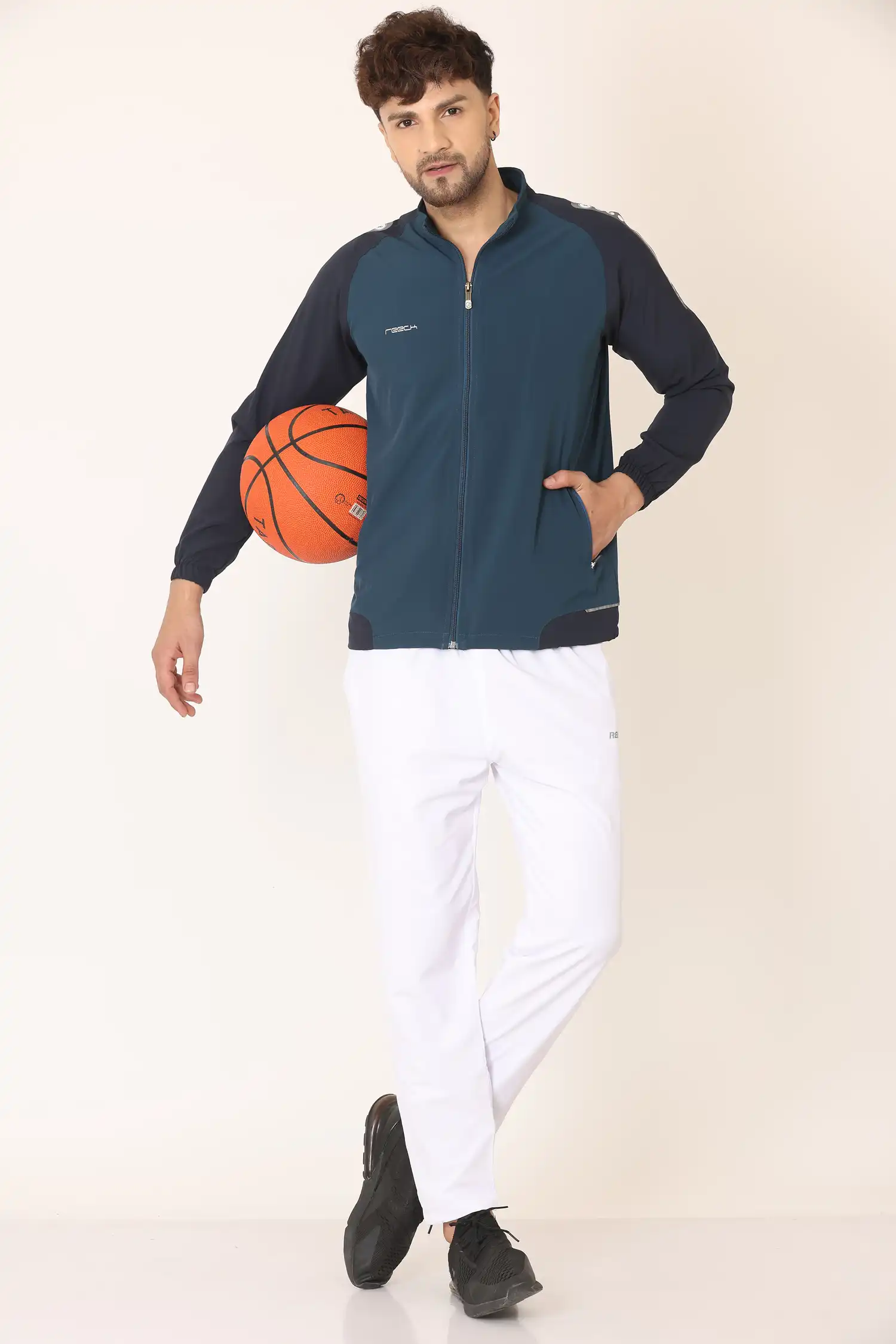 Reeck Sportswear – A Company By Shiv Kumar Sports Wear